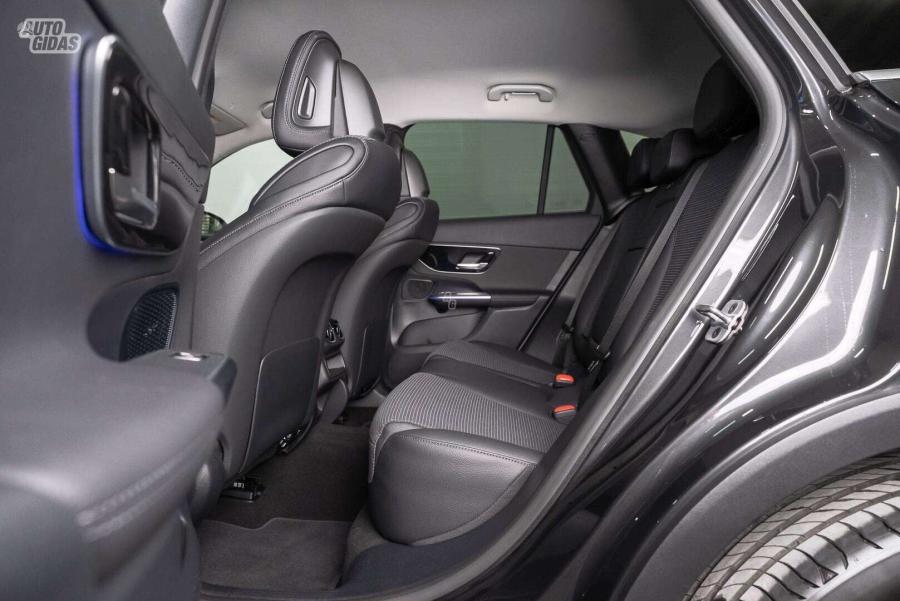 Mercedes-Benz GLC 220 2025 in Marijampole, with an engine capacity of 2.00 L and mileage of 8 thousand km for 47250 €, photo 28 on AUTOMOTO.COM.LV