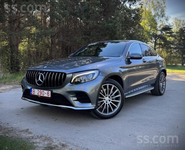 Grey Mercedes-Benz GLC 220 2016 in Jurmala, with an engine capacity of 2.20 L and mileage of 224 thousand km for 23500 €, photo 4 on AUTOMOTO.COM.LV