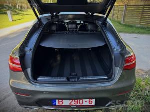 Grey Mercedes-Benz GLC 220 2016 in Jurmala, with an engine capacity of 2.20 L and mileage of 224 thousand km for 23500 €, photo 27 on AUTOMOTO.COM.LV