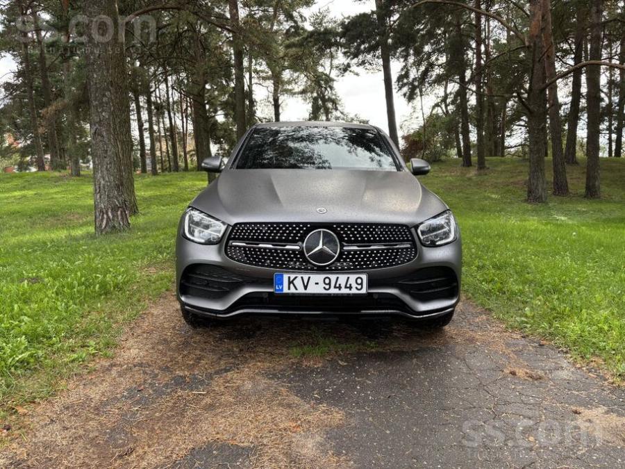 Pelēks Mercedes-Benz GLC 220 2021 Rīga, ar dzinēja tilpumu 2.00 L un nobraukumu 103 tūkst. km par 48500 €, foto 1 vietnē AUTOMOTO.COM.LV