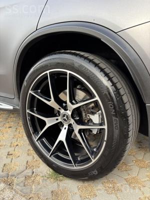 Pelēks Mercedes-Benz GLC 220 2021 Rīga, ar dzinēja tilpumu 2.00 L un nobraukumu 103 tūkst. km par 48500 €, foto 9 vietnē AUTOMOTO.COM.LV