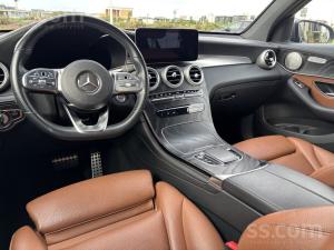 Pelēks Mercedes-Benz GLC 220 2021 Rīga, ar dzinēja tilpumu 2.00 L un nobraukumu 103 tūkst. km par 48500 €, foto 15 vietnē AUTOMOTO.COM.LV
