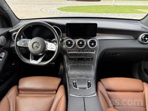 Pelēks Mercedes-Benz GLC 220 2021 Rīga, ar dzinēja tilpumu 2.00 L un nobraukumu 103 tūkst. km par 48500 €, foto 16 vietnē AUTOMOTO.COM.LV