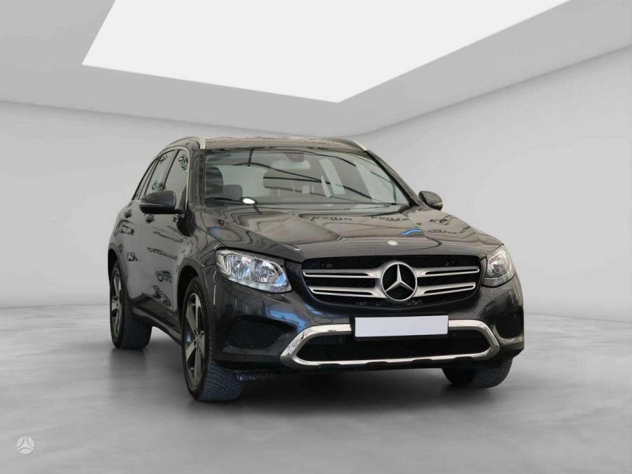 Pelēks Mercedes-Benz GLC 220 2015 Kauņa, ar dzinēja tilpumu 2.20 L un nobraukumu 192 tūkst. km par 17990 €, foto 5 vietnē AUTOMOTO.COM.LV
