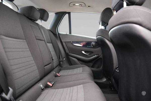 Pelēks Mercedes-Benz GLC 220 2015 Kauņa, ar dzinēja tilpumu 2.20 L un nobraukumu 192 tūkst. km par 17990 €, foto 10 vietnē AUTOMOTO.COM.LV