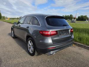 Grey Mercedes-Benz GLC 220 2015 in Kaunas, with an engine capacity of 2.14 L and mileage of 238 thousand km for 15550 €, photo 8 on AUTOMOTO.COM.LV