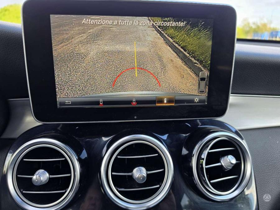 Grey Mercedes-Benz GLC 220 2015 in Kaunas, with an engine capacity of 2.14 L and mileage of 238 thousand km for 15550 €, photo 19 on AUTOMOTO.COM.LV