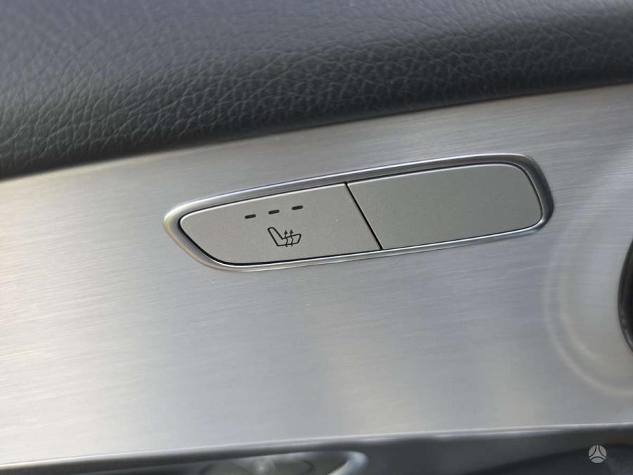 Grey Mercedes-Benz GLC 220 2015 in Kaunas, with an engine capacity of 2.14 L and mileage of 238 thousand km for 15550 €, photo 32 on AUTOMOTO.COM.LV
