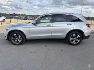 Pelēks Mercedes-Benz GLC 220 2015 Tauragė, ar dzinēja tilpumu 2.14 L un nobraukumu 260 tūkst. km par 13900 €, foto 5 vietnē AUTOMOTO.COM.LV