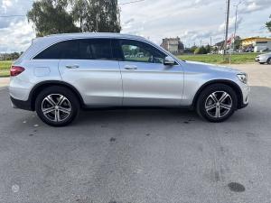 Pelēks Mercedes-Benz GLC 220 2015 Tauragė, ar dzinēja tilpumu 2.14 L un nobraukumu 260 tūkst. km par 13900 €, foto 7 vietnē AUTOMOTO.COM.LV