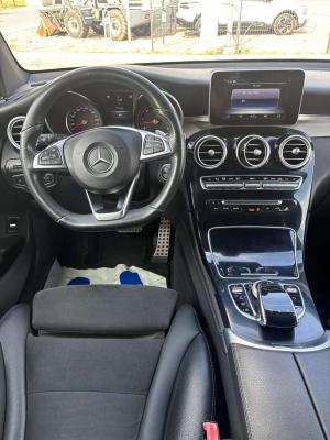 Pelēks Mercedes-Benz GLC 220 2015 Tauragė, ar dzinēja tilpumu 2.14 L un nobraukumu 260 tūkst. km par 13900 €, foto 14 vietnē AUTOMOTO.COM.LV