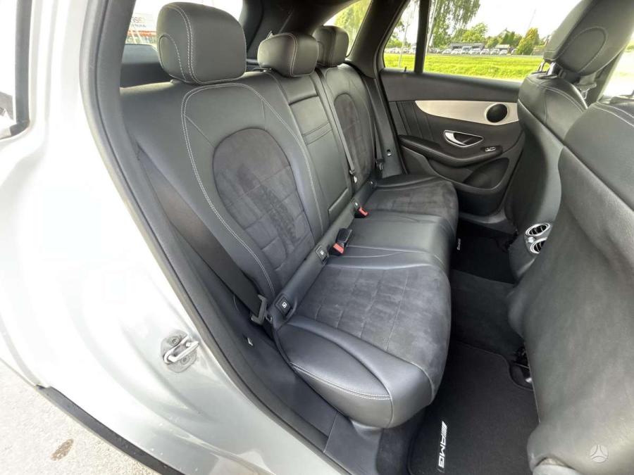 Pelēks Mercedes-Benz GLC 220 2015 Tauragė, ar dzinēja tilpumu 2.14 L un nobraukumu 260 tūkst. km par 13900 €, foto 18 vietnē AUTOMOTO.COM.LV