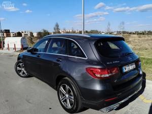Pelēks Mercedes-Benz GLC 220 2016 Viļņa, ar dzinēja tilpumu 2.10 L un nobraukumu 275 tūkst. km par 18000 €, foto 11 vietnē AUTOMOTO.COM.LV