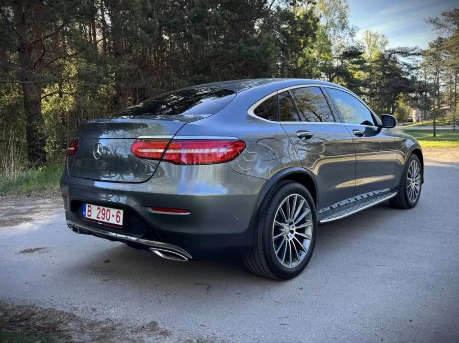 Grey Mercedes-Benz GLC 220 2016 in Jurmala, with an engine capacity of 2.20 L and mileage of 224 thousand km for 22000 €, photo 10 on AUTOMOTO.COM.LV