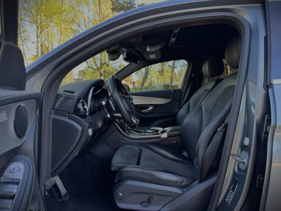 Grey Mercedes-Benz GLC 220 2016 in Jurmala, with an engine capacity of 2.20 L and mileage of 224 thousand km for 22000 €, photo 14 on AUTOMOTO.COM.LV