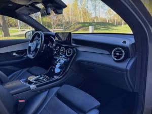 Grey Mercedes-Benz GLC 220 2016 in Jurmala, with an engine capacity of 2.20 L and mileage of 224 thousand km for 22000 €, photo 18 on AUTOMOTO.COM.LV