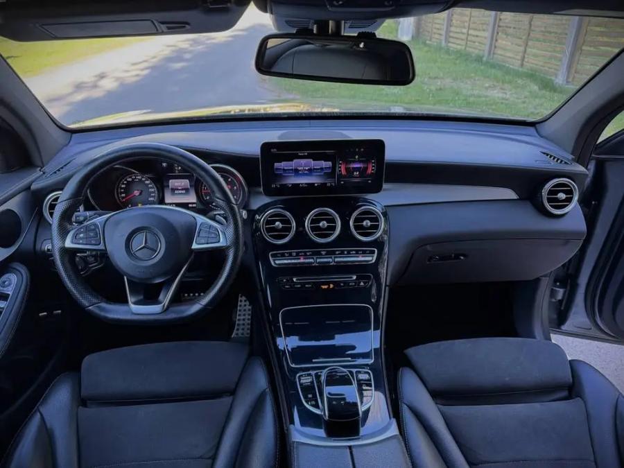 Grey Mercedes-Benz GLC 220 2016 in Jurmala, with an engine capacity of 2.20 L and mileage of 224 thousand km for 22000 €, photo 25 on AUTOMOTO.COM.LV
