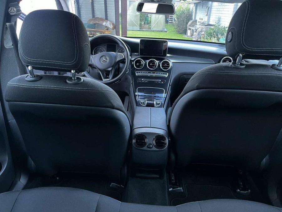 Grey Mercedes-Benz GLC 220 2016 in Vilnius, with an engine capacity of 2.14 L and mileage of 280 thousand km for 15150 €, photo 17 on AUTOMOTO.COM.LV