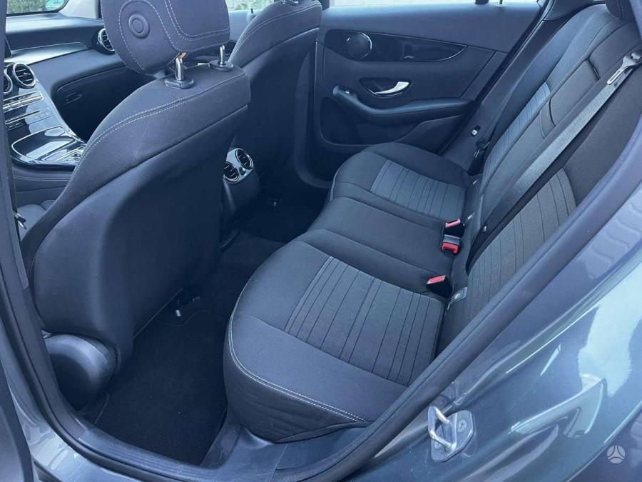 Grey Mercedes-Benz GLC 220 2016 in Vilnius, with an engine capacity of 2.14 L and mileage of 280 thousand km for 15150 €, photo 24 on AUTOMOTO.COM.LV