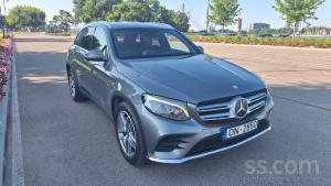 Pelēks Mercedes-Benz GLC 220 2016 Rīga, ar dzinēja tilpumu 2.20 L un nobraukumu 285 tūkst. km par 19500 €, foto 3 vietnē AUTOMOTO.COM.LV