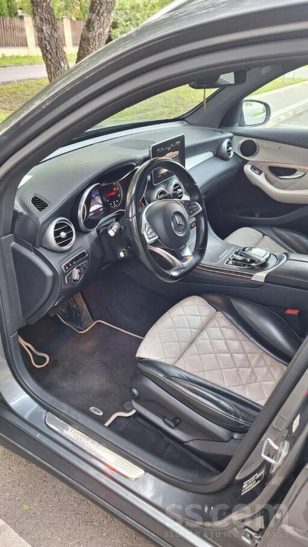 Pelēks Mercedes-Benz GLC 220 2016 Rīga, ar dzinēja tilpumu 2.20 L un nobraukumu 285 tūkst. km par 19500 €, foto 5 vietnē AUTOMOTO.COM.LV