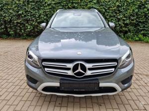 Pelēks Mercedes-Benz GLC 220 2016 Viļņa, ar dzinēja tilpumu 2.14 L un nobraukumu 280 tūkst. km par 14950 €, foto 4 vietnē AUTOMOTO.COM.LV