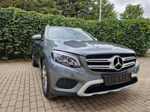Pelēks Mercedes-Benz GLC 220 2016 Viļņa, ar dzinēja tilpumu 2.14 L un nobraukumu 280 tūkst. km par 14950 €, foto 5 vietnē AUTOMOTO.COM.LV