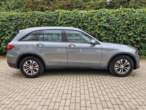 Pelēks Mercedes-Benz GLC 220 2016 Viļņa, ar dzinēja tilpumu 2.14 L un nobraukumu 280 tūkst. km par 14950 €, foto 6 vietnē AUTOMOTO.COM.LV
