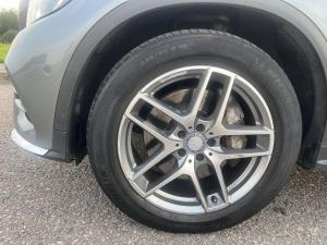 Grey Mercedes-Benz GLC 220 2016 in Kaunas, with an engine capacity of 2.20 L and mileage of 239 thousand km for 17250 €, photo 16 on AUTOMOTO.COM.LV