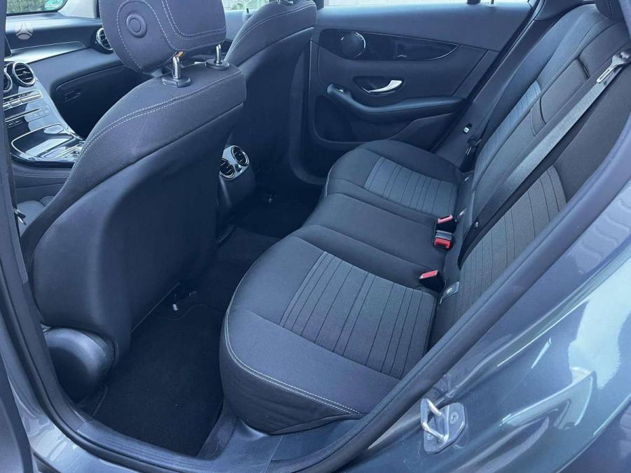 Grey Mercedes-Benz GLC 220 2016 in Vilnius, with an engine capacity of 2.14 L and mileage of 280 thousand km for 14650 €, photo 23 on AUTOMOTO.COM.LV
