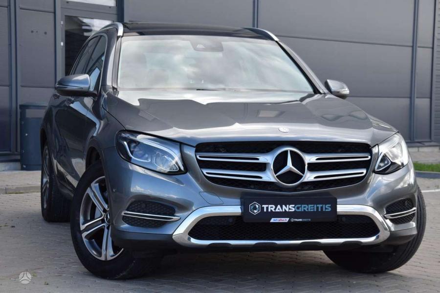 Pelēks Mercedes-Benz GLC 220 2016 Viļņa, ar dzinēja tilpumu 2.14 L un nobraukumu 269 tūkst. km par 15200 €, foto 5 vietnē AUTOMOTO.COM.LV