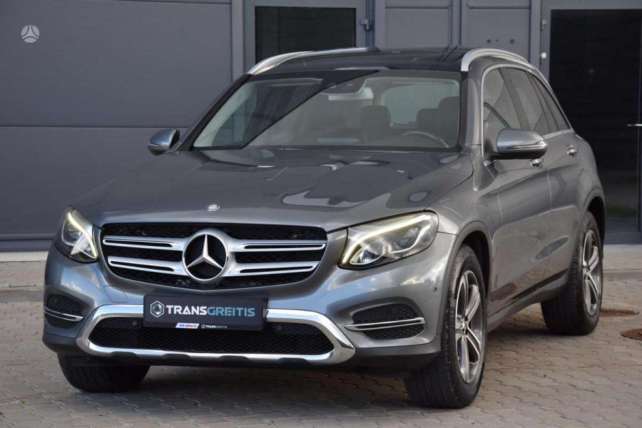 Pelēks Mercedes-Benz GLC 220 2016 Viļņa, ar dzinēja tilpumu 2.14 L un nobraukumu 269 tūkst. km par 15200 €, foto 6 vietnē AUTOMOTO.COM.LV