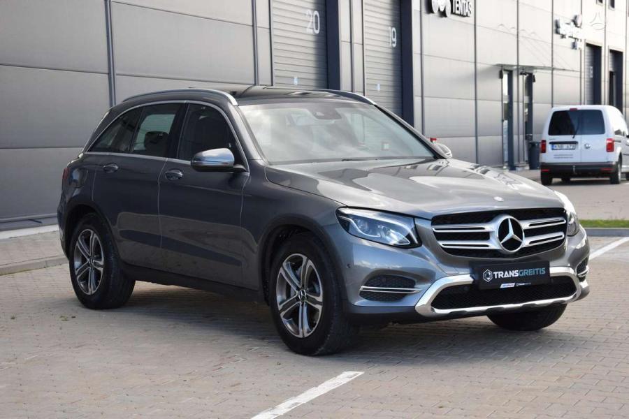 Pelēks Mercedes-Benz GLC 220 2016 Viļņa, ar dzinēja tilpumu 2.14 L un nobraukumu 269 tūkst. km par 15200 €, foto 7 vietnē AUTOMOTO.COM.LV