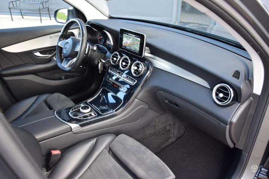 Pelēks Mercedes-Benz GLC 220 2016 Viļņa, ar dzinēja tilpumu 2.14 L un nobraukumu 269 tūkst. km par 15200 €, foto 21 vietnē AUTOMOTO.COM.LV