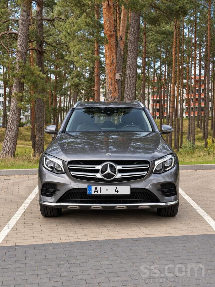 Pelēks Mercedes-Benz GLC 220 2016 Rīga, ar dzinēja tilpumu 2.20 L un nobraukumu 232 tūkst. km par 19900 €, foto 1 vietnē AUTOMOTO.COM.LV