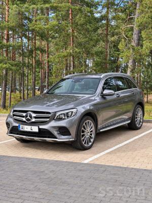 Pelēks Mercedes-Benz GLC 220 2016 Rīga, ar dzinēja tilpumu 2.20 L un nobraukumu 232 tūkst. km par 19900 €, foto 3 vietnē AUTOMOTO.COM.LV