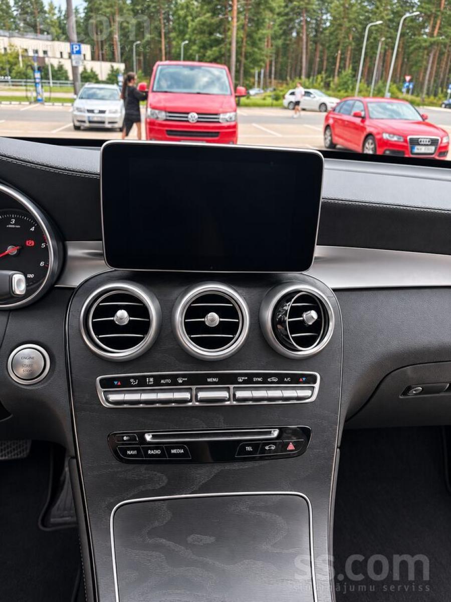 Pelēks Mercedes-Benz GLC 220 2016 Rīga, ar dzinēja tilpumu 2.20 L un nobraukumu 232 tūkst. km par 19900 €, foto 11 vietnē AUTOMOTO.COM.LV