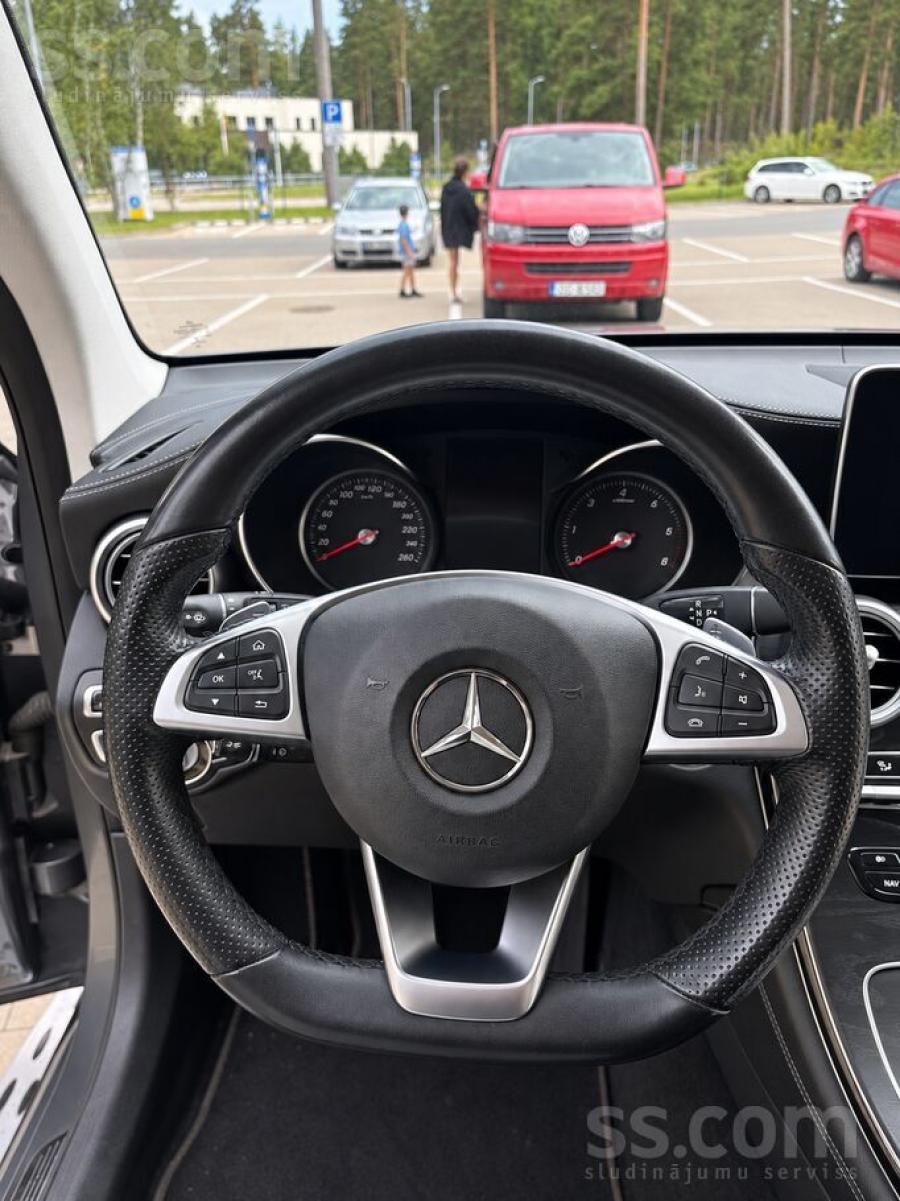 Pelēks Mercedes-Benz GLC 220 2016 Rīga, ar dzinēja tilpumu 2.20 L un nobraukumu 232 tūkst. km par 19900 €, foto 13 vietnē AUTOMOTO.COM.LV