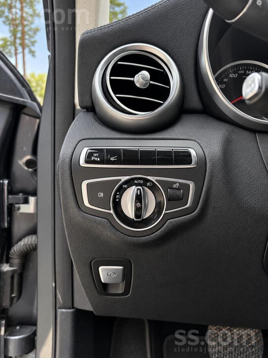 Pelēks Mercedes-Benz GLC 220 2016 Rīga, ar dzinēja tilpumu 2.20 L un nobraukumu 232 tūkst. km par 19900 €, foto 15 vietnē AUTOMOTO.COM.LV