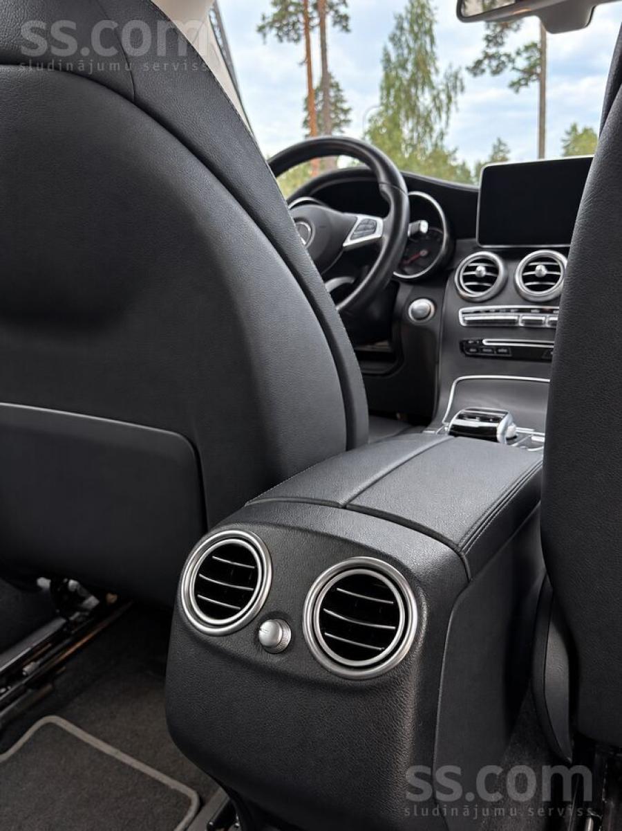 Pelēks Mercedes-Benz GLC 220 2016 Rīga, ar dzinēja tilpumu 2.20 L un nobraukumu 232 tūkst. km par 19900 €, foto 19 vietnē AUTOMOTO.COM.LV