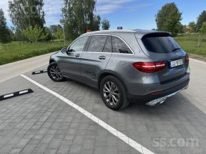 Grey Mercedes-Benz GLC 220 2016 in Riga, with an engine capacity of 2.20 L and mileage of 220 thousand km for 19000 €, photo 6 on AUTOMOTO.COM.LV
