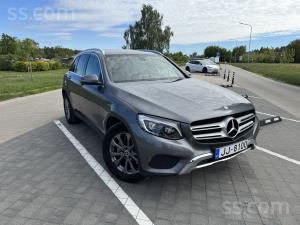 Grey Mercedes-Benz GLC 220 2016 in Riga, with an engine capacity of 2.20 L and mileage of 220 thousand km for 19000 €, photo  on AUTOMOTO.COM.LV