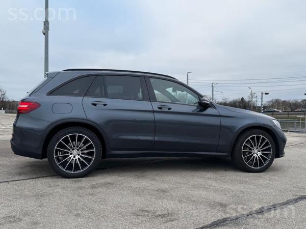 Grey Mercedes-Benz GLC 220 2017 in Riga, with an engine capacity of 2.20 L and mileage of 281 thousand km for 19500 €, photo 8 on AUTOMOTO.COM.LV