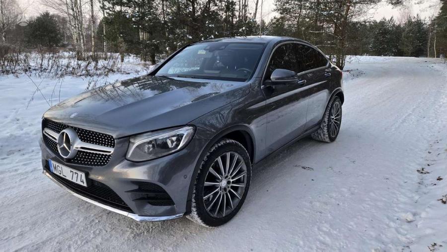 Grey Mercedes-Benz GLC 220 2017 in Taurage, with an engine capacity of 2.20 L and mileage of 310 thousand km for 20900 €, photo 2 on AUTOMOTO.COM.LV