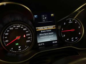 Grey Mercedes-Benz GLC 220 2017 in Marijampole, with an engine capacity of 2.14 L and mileage of 197 thousand km for 25999 €, photo 11 on AUTOMOTO.COM.LV