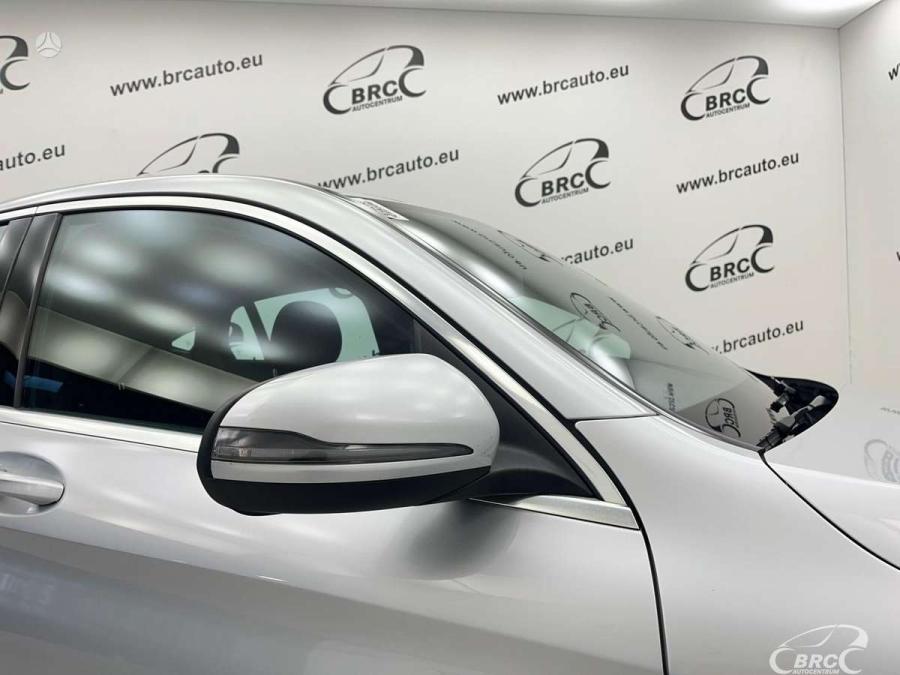 Серый Мерседес ГЛЦ 220 2017 в Вильнюс, объемом двигателя 2.14 л и пробегом 99 тыс. км за 25900 €, фото 12 на AUTOMOTO.COM.LV