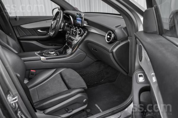 Pelēks Mercedes-Benz GLC 220 2018 Ogre, ar dzinēja tilpumu 2.10 L un nobraukumu 121 tūkst. km par 26000 €, foto 8 vietnē AUTOMOTO.COM.LV
