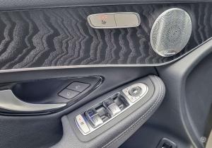 Grey Mercedes-Benz GLC 220 2019 in Klaipeda, with an engine capacity of 1.95 L and mileage of 204 thousand km for 26000 €, photo 16 on AUTOMOTO.COM.LV