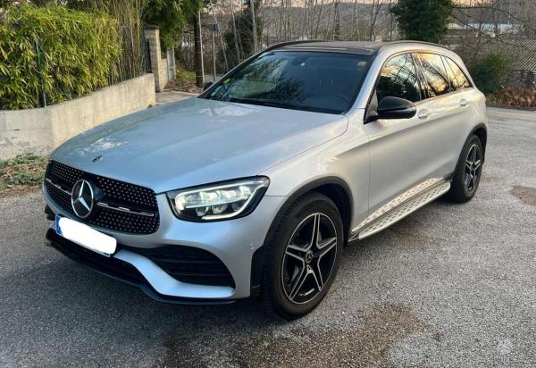 Grey Mercedes-Benz GLC 220 2020 in Taurage, with an engine capacity of 1.95 L and mileage of 187 thousand km for 26500 €, photo 2 on AUTOMOTO.COM.LV