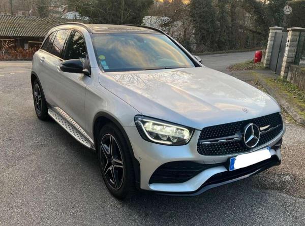 Pelēks Mercedes-Benz GLC 220 2020 Tauragė, ar dzinēja tilpumu 1.95 L un nobraukumu 187 tūkst. km par 25990 €, foto 1 vietnē AUTOMOTO.COM.LV
